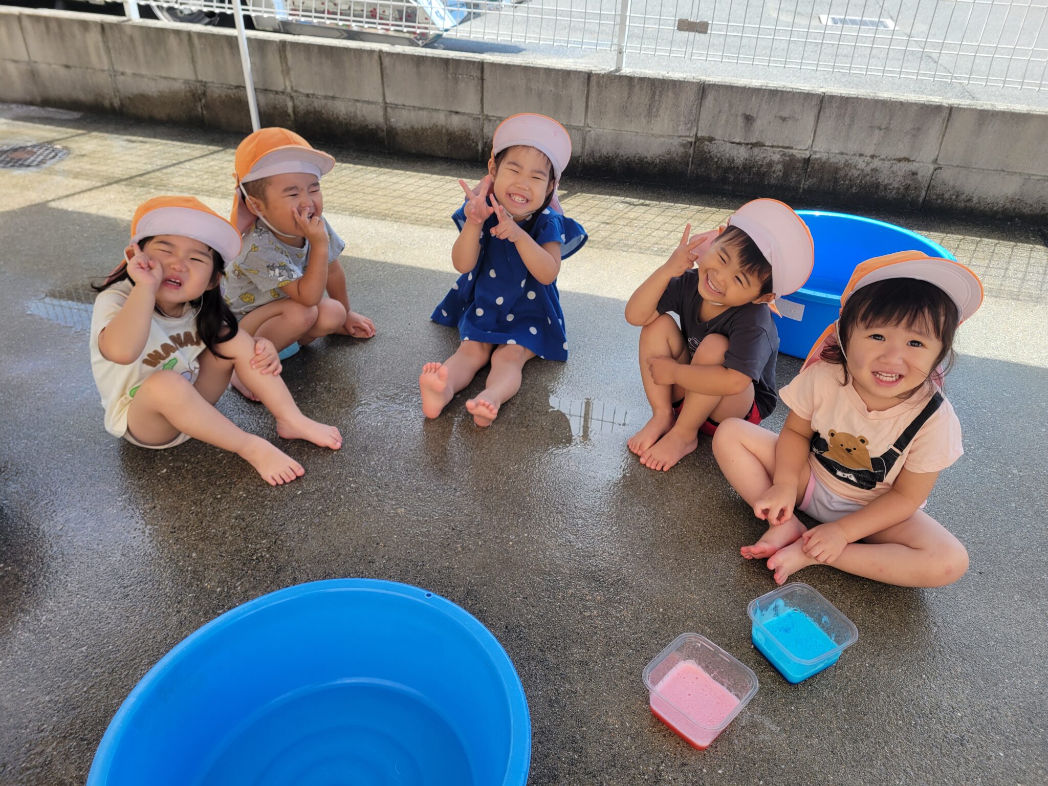2024/07/18 くま組 園庭・スライム遊び - わかば保育園